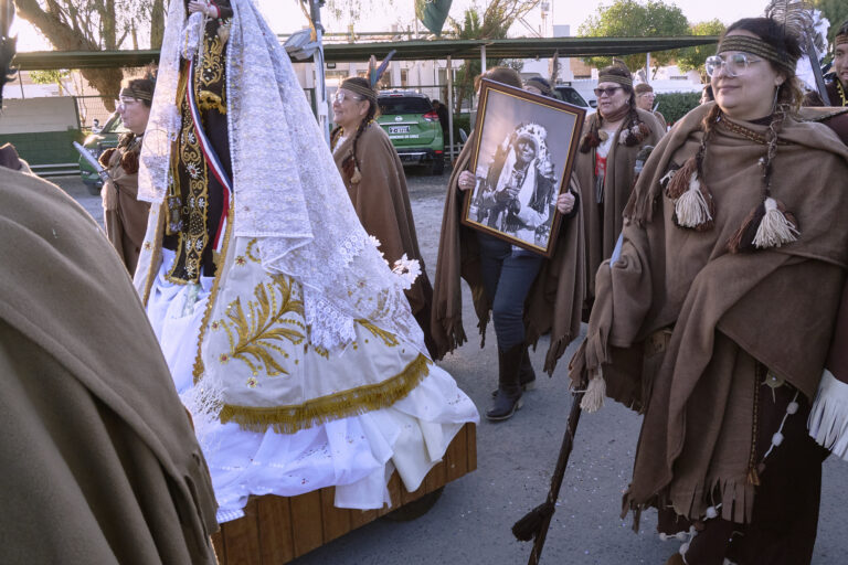 Descubriendo la Fiesta de “La Tirana”:Tradiciones y color en el norte ...
