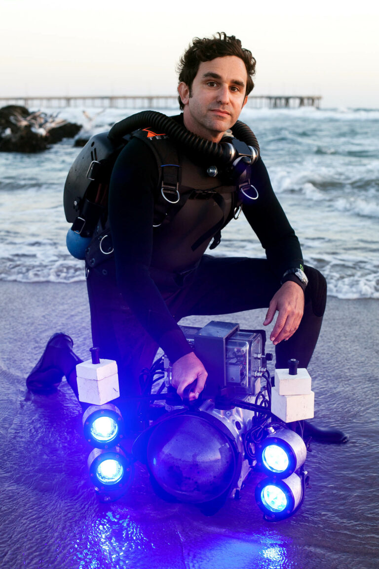 Entrevista al biólogo marino David Gruber: navegando los colores de la ...