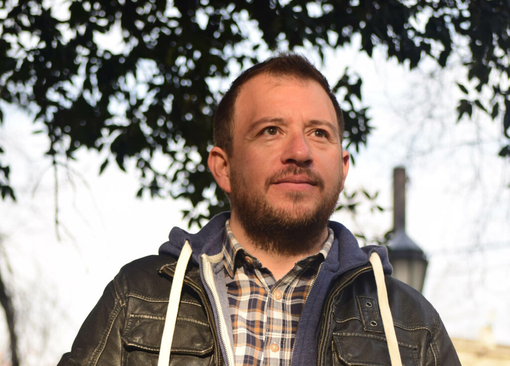 Gabriel León, comunicador científico: “No vengo a enseñar ciencia, sino a contar buenas ...