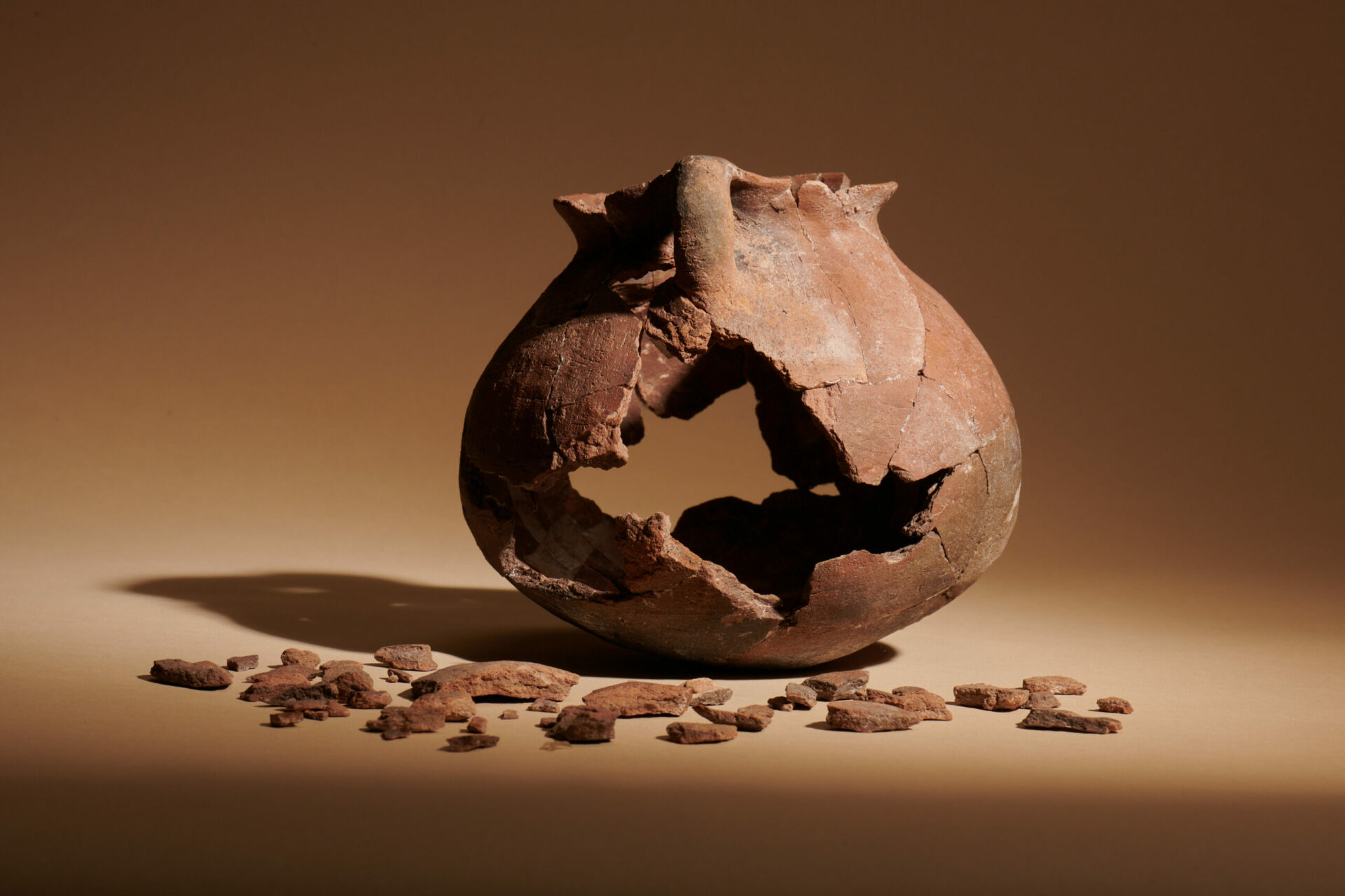 Inaugurarán la exposición “Quiebres y Reparaciones” en el Museo Chileno ...