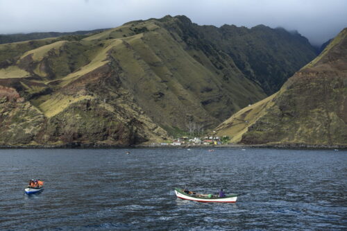 Una inédita expedición naturalista a la isla Alejandro Selkirk ...